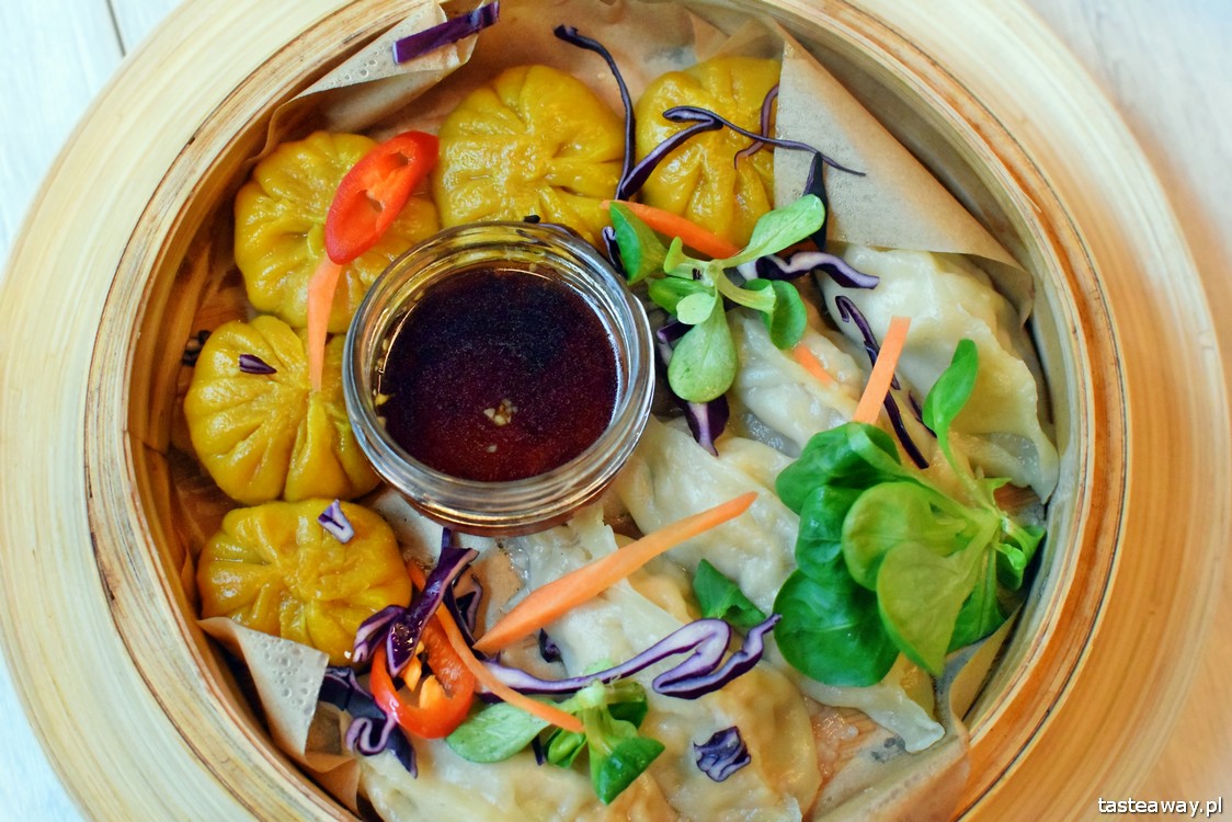 Pełną Parą: delicious dim sum dumplings in a nice place