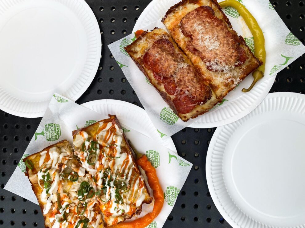 Kwadratowy Pies czyli Detroit style pizza w samym cenrum Warszawy!